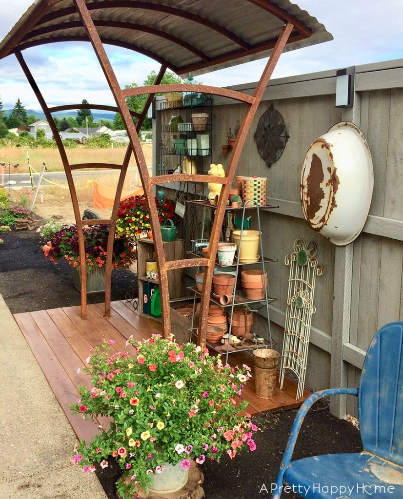 Come be inspired by this unique bus stop gardening station!